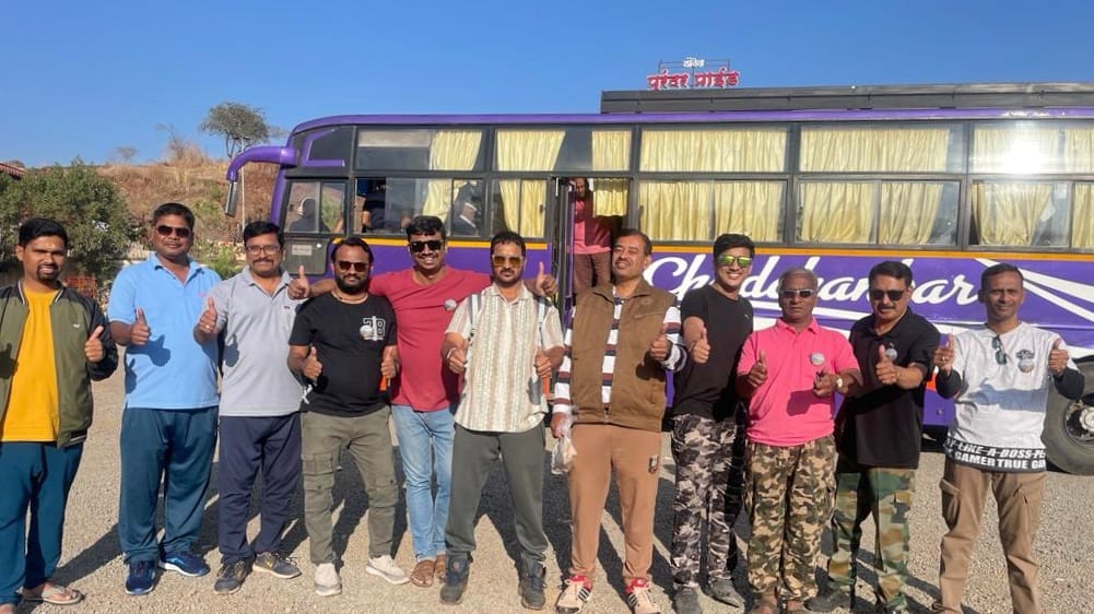 तोरणा किल्ल्यावर भटकंतीने नववर्षाची सुरवात - smartsolapurkar.com